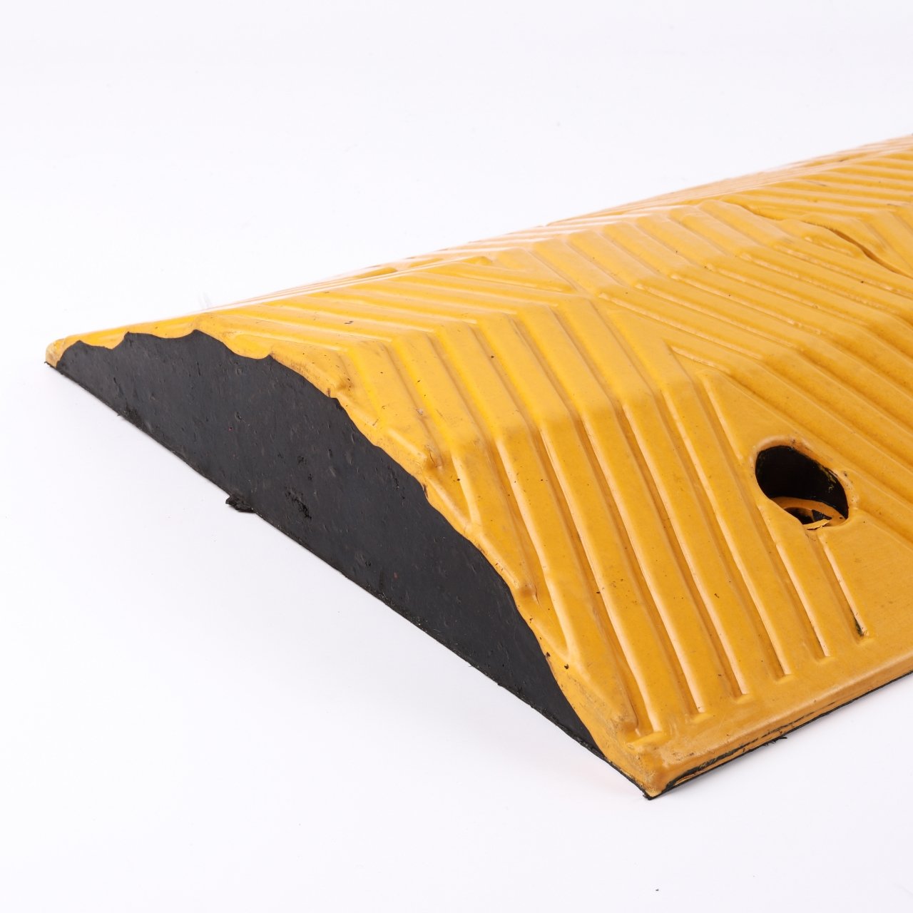 Rubber Speed Hump for Trucks 1000mm x 350mm Speed Bump